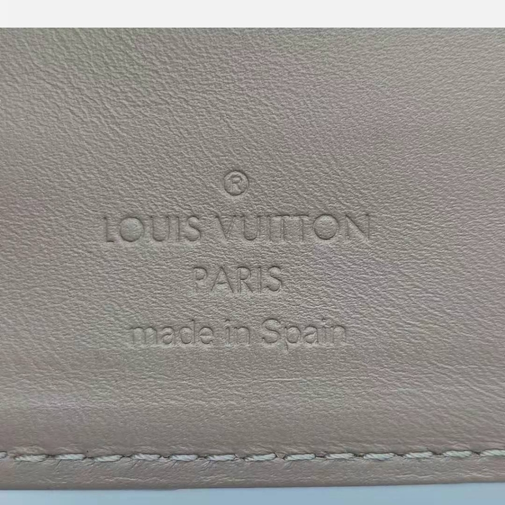 Authentic Louis Vuitton Lv Diary Cover - Gem